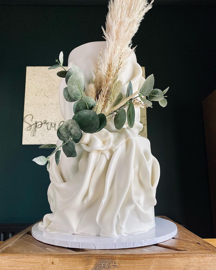 Chloe Maguire’s Cakes 🍰 | West Yorkshire | My Designs