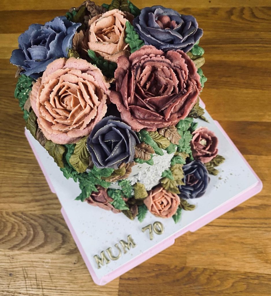 Chloe Maguire’s Cakes 🍰 | West Yorkshire | My Designs